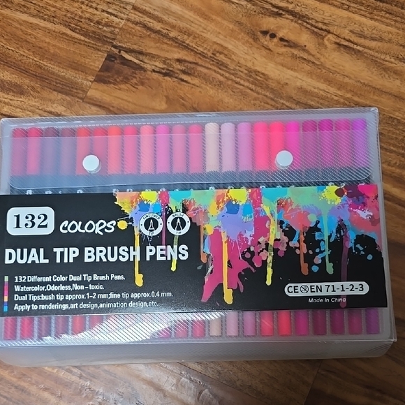 Art | 132 Dual Tip Brush Pens Set | Poshmark
